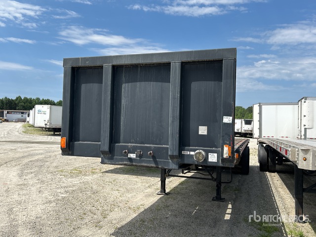 2006 Transcraft 36 ft T/A Flatbed Trailer | Ritchie Bros. Auctioneers