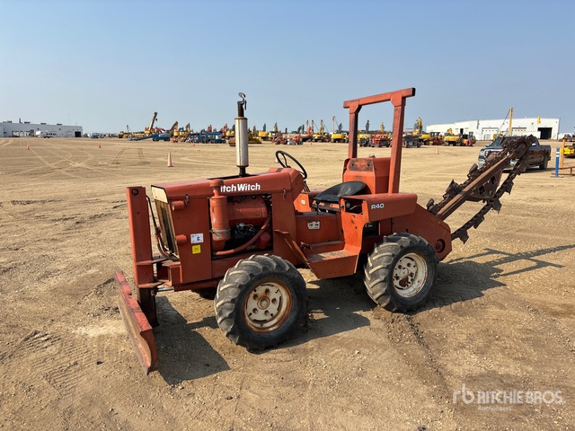 Ditch Witch R40 4x4 Trencher | Ritchie Bros. Auctioneers