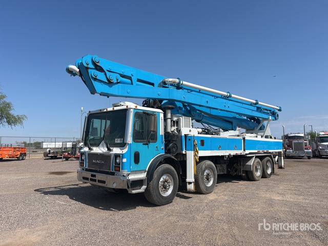 2000 Schwing 2525H-6 / S 45 SX on 1999 Mack MR688S 8x4x4 Camion ...