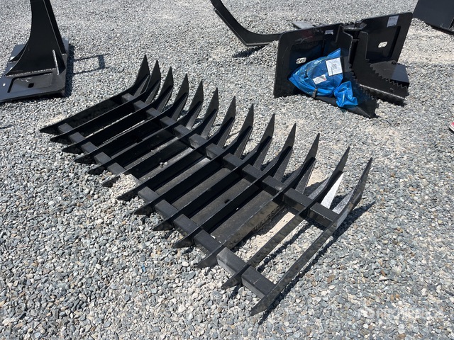 2025 Kit Containers QT-RR-70 69 in Skid Steer Root Rake (Unused ...