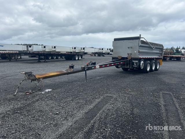 2014 OSW Quad/A Pup Dump Trailer | Ritchie Bros. Auctioneers