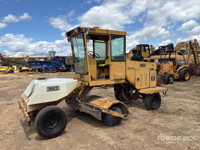 1995 Rosco RB48 Self-Propelled Broom | Ritchie Bros. Auctioneers