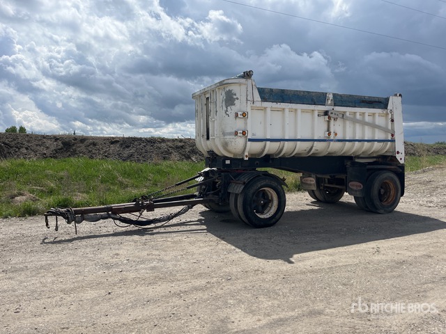 1981 Fruehauf End Dump Trailer | Ritchie Bros. Auctioneers