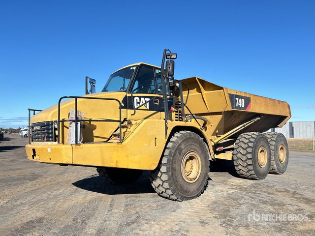 2008 Cat 740 Articulated Dump Truck | Ritchie Bros. Auctioneers