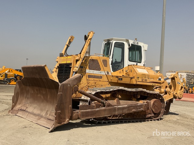 Liebherr PR752 Crawler Dozer | Ritchie Bros. Auctioneers