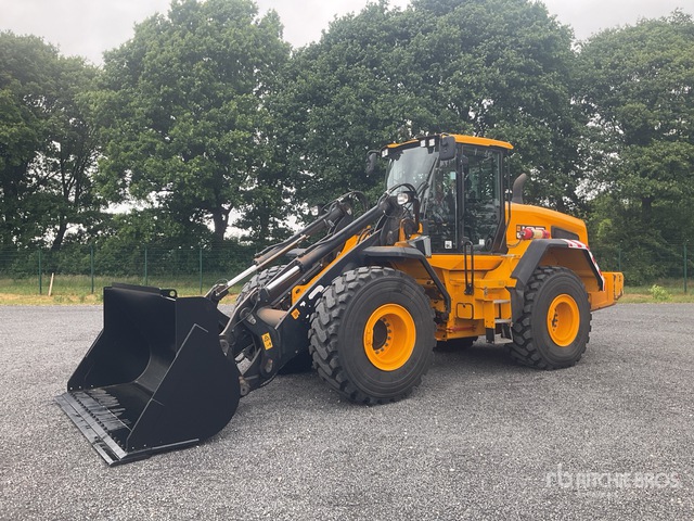 JCB 457 HAT High Lift Wheel Loader | Ritchie Bros. Auctioneers