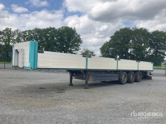 2007 Schmitz S01 Tri/A Flatbed Trailer | Ritchie Bros. Auctioneers