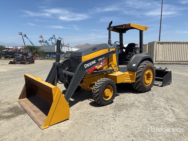 2017 John Deere 210L EP 4x4 Landscape Loader | Ritchie Bros. Auctioneers