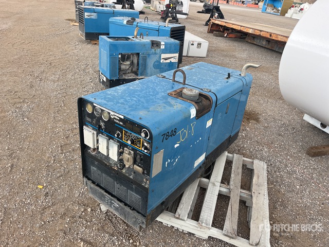 2000 Miller PipePro 304 304 A Skid-Mounted Multi-Process Engine Driven ...