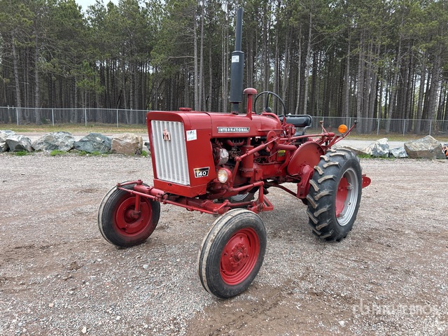 International Harvester 140 2WD Antique Tractor | Ritchie Bros. Auctioneers