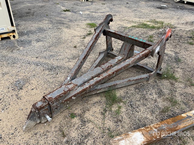 Wheel Loader Material Handling Arm | Ritchie Bros. Auctioneers