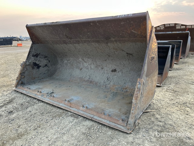 2014 WBM 114 in Q/C Wheel Loader Bucket | Ritchie Bros. Auctioneers