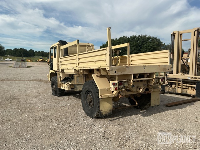 2002 Stewart & Stevenson M1078A1 LMTV 4x4 Cargo Truck in Springtown ...