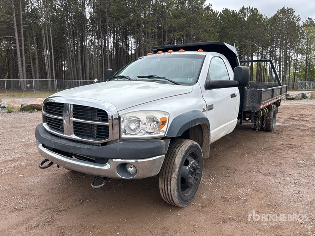 2008 Sterling Bullet 4x2 Flatbed Truck | Ritchie Bros. Auctioneers
