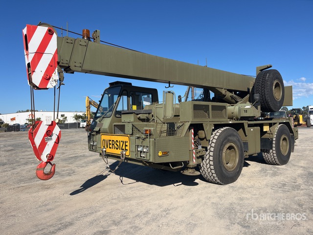 1987 Tadano AR200M 20 t 4x4x4 Rough Terrain Crane | Ritchie Bros ...