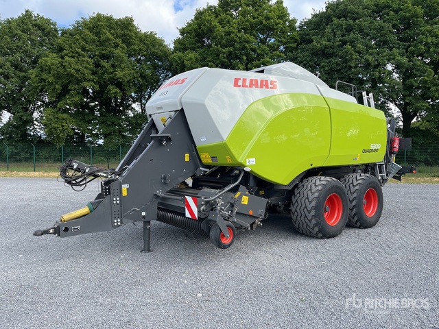 2020 Claas Quadrant 5300RC Big Square Baler | Ritchie Bros. Auctioneers