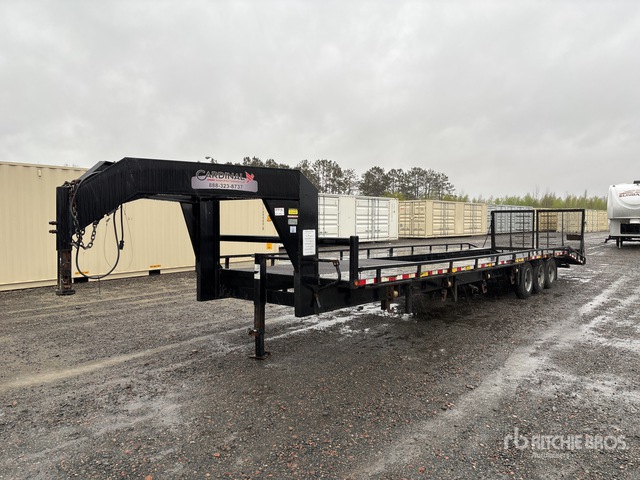 2018 Cardinal 38 ft Tri/A Gooseneck Plant Trailer | Ritchie Bros ...