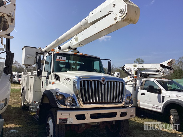 Altec AA755MH 55 ft on 2012 International 7300SFA 4x4 Bucket Truck in Prattville, Alabama ...