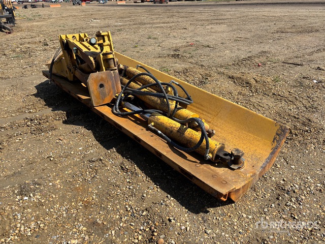 144 in Motor Grader Snow Wing | Ritchie Bros. Auctioneers