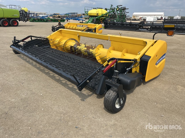 2022 New Holland 790CP 15 ft Combine Pickup Header | Ritchie Bros ...