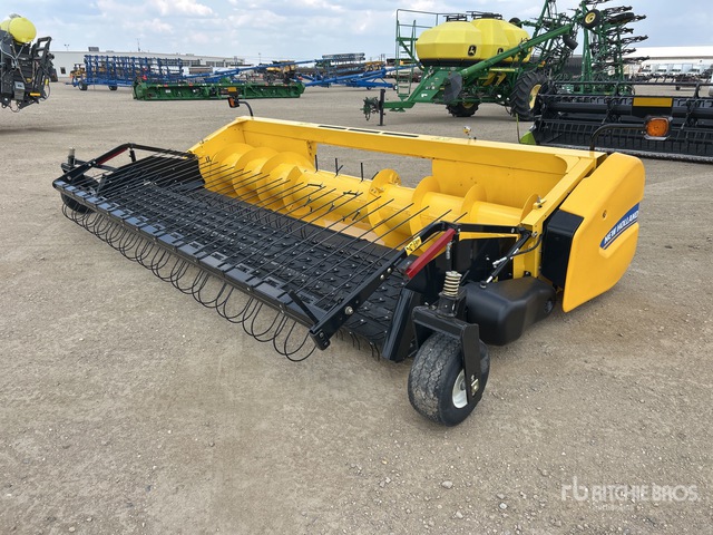 2023 New Holland 790CP 15 ft Combine Pickup Header | Ritchie Bros ...