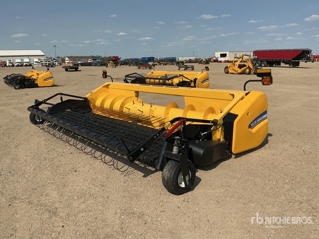 2022 New Holland 790CP 15 ft Combine Header | Ritchie Bros. Auctioneers