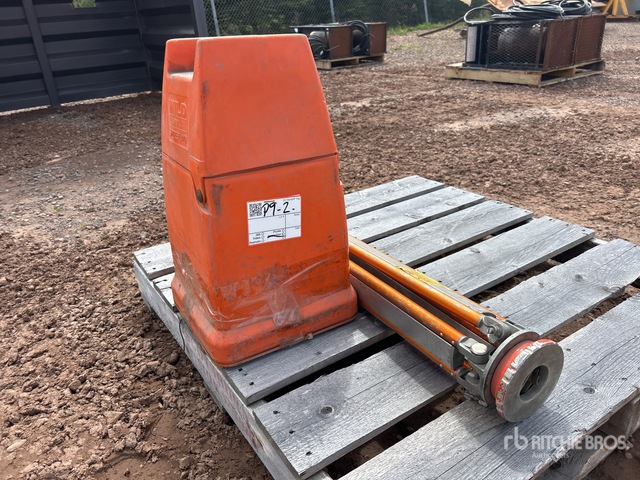 Wild Heerbrugg T1 Theodolite | Ritchie Bros. Auctioneers