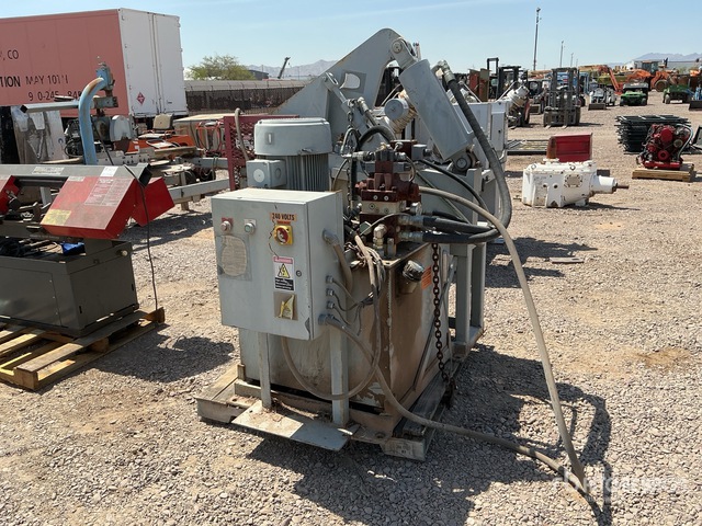 2006 KRB A114 Metal Shear | Ritchie Bros. Auctioneers