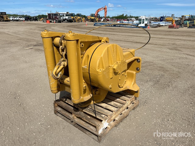 Carco 120 ton Crawler Tractor Winch - Fits Cat D8K | Ritchie Bros ...