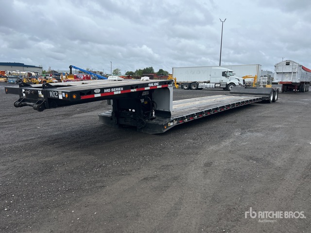 2014 Trail King T/A 52 ft Extendable Double Drop Removable Gooseneck ...