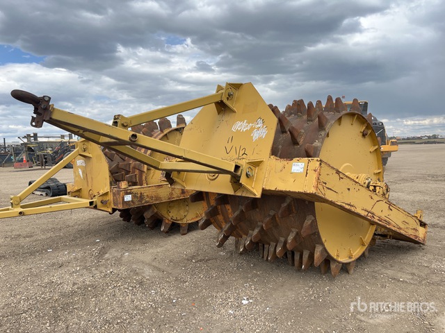 Pull Behind Compactor | Ritchie Bros. Auctioneers