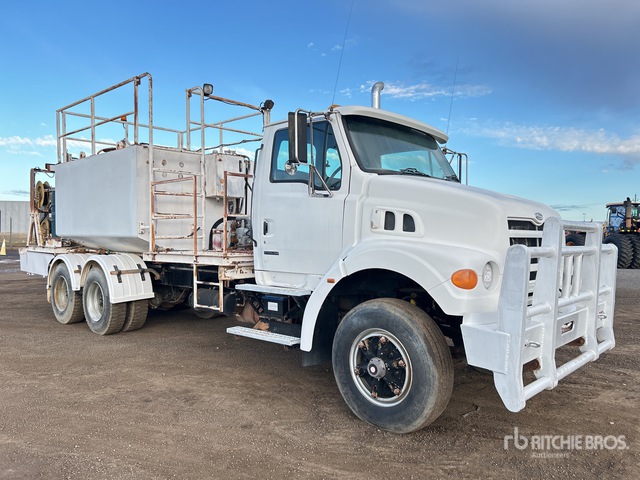 2000 Sterling LT7500 6x4 Fuel and Lube Truck | Ritchie Bros. Auctioneers