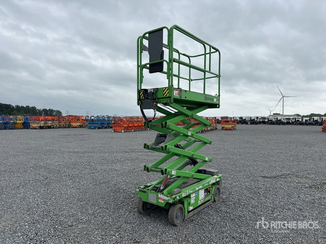 2018 Haulotte OPTIMUM 8 Electric Scissor Lift | Ritchie Bros. Auctioneers