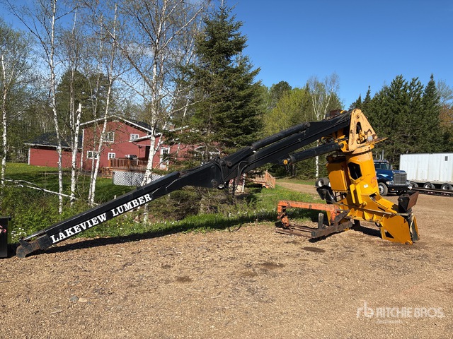 Husky H170 Truck Mounted Log Loader | Ritchie Bros. Auctioneers