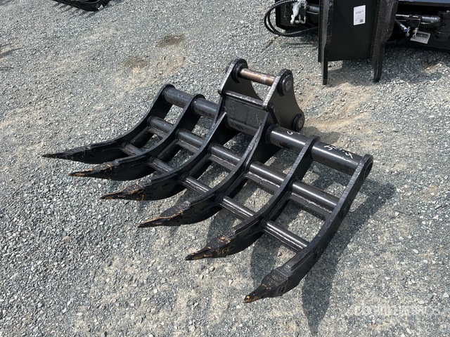 Bully Dog Equipment 48 in Q/C Excavator Rake - Fits Cat 307 / 308 ...