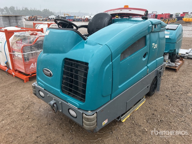 Tennant T20 Ride-On Floor Scrubber | Ritchie Bros. Auctioneers