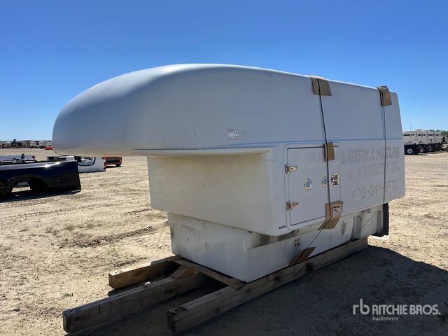 Maranda Slide in Service Body - Fits Ford F-350 | Ritchie Bros. Auctioneers