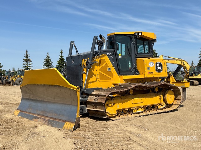 2021 John Deere 850L LGP Crawler Dozer | Ritchie Bros. Auctioneers