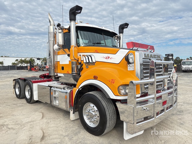 2017 Mack CLXT Super-Liner 6x4 T/A Day Cab Truck Tractor | Ritchie Bros ...
