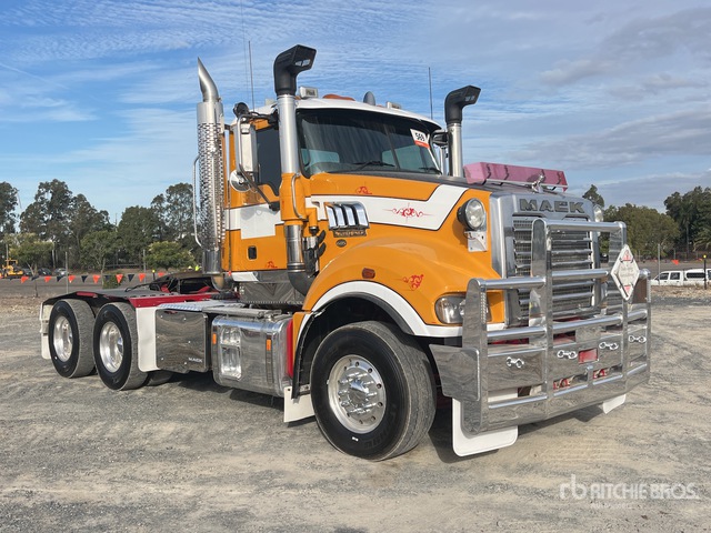 2017 Mack CLXT Super-Liner 6x4 T/A Day Cab Truck Tractor | Ritchie Bros ...