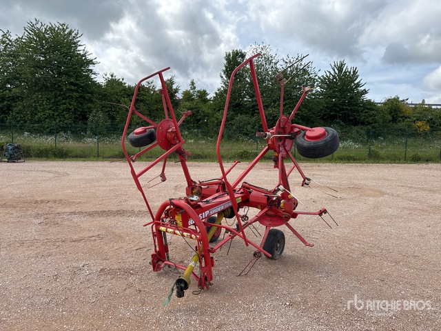 2004 SIP Spider 555 Pro 5500 mm 3-Point Rotor Faneuse Faneuse | Ritchie ...