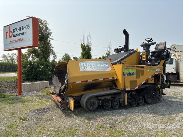 2015 Cat AP-1055F Track Extendedora de Asfalto (Inoperable) | Ritchie ...