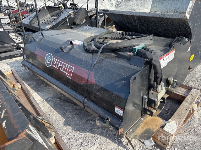 Edge BROOM-SSL 72 in Skid Steer Broom | Ritchie Bros. Auctioneers