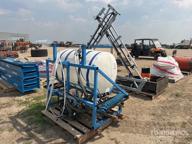 Setter 24 ft 3-Point Hitch Sprayer | Ritchie Bros. Auctioneers