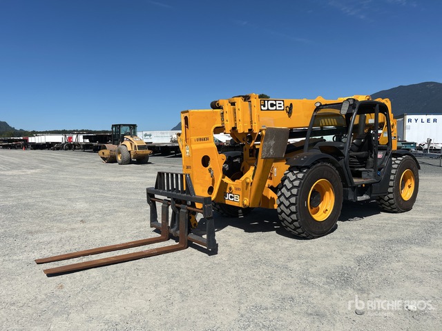 2015 JCB 512-56 Telehandler | Ritchie Bros. Auctioneers