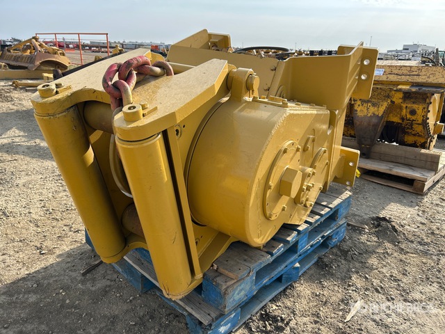 Allied H6H Crawler Tractor Winch - Fits D6T | Ritchie Bros. Auctioneers