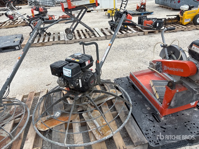 Husqvarna CT48 Power Trowel | Ritchie Bros. Auctioneers