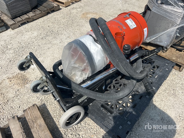 Husqvarna S26 Vacuum Cleaner | Ritchie Bros. Auctioneers