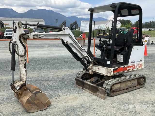 2000 Bobcat 322 Mini Excavator | Ritchie Bros. Auctioneers