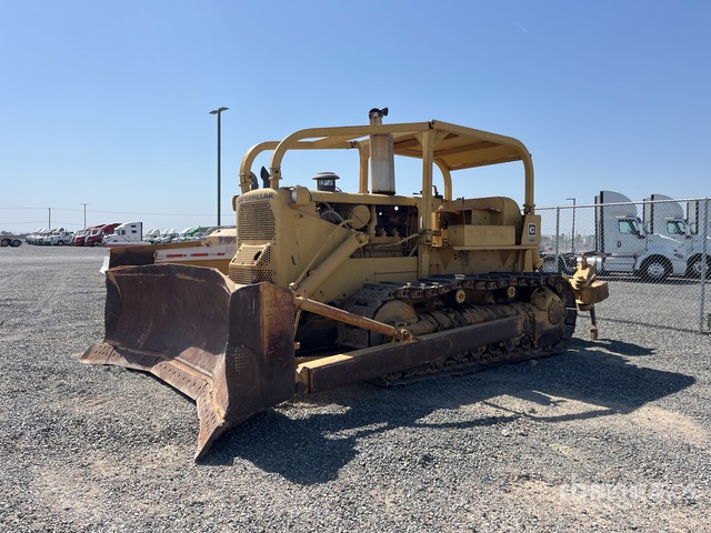 Cat D8H Crawler Dozer | Ritchie Bros. Auctioneers